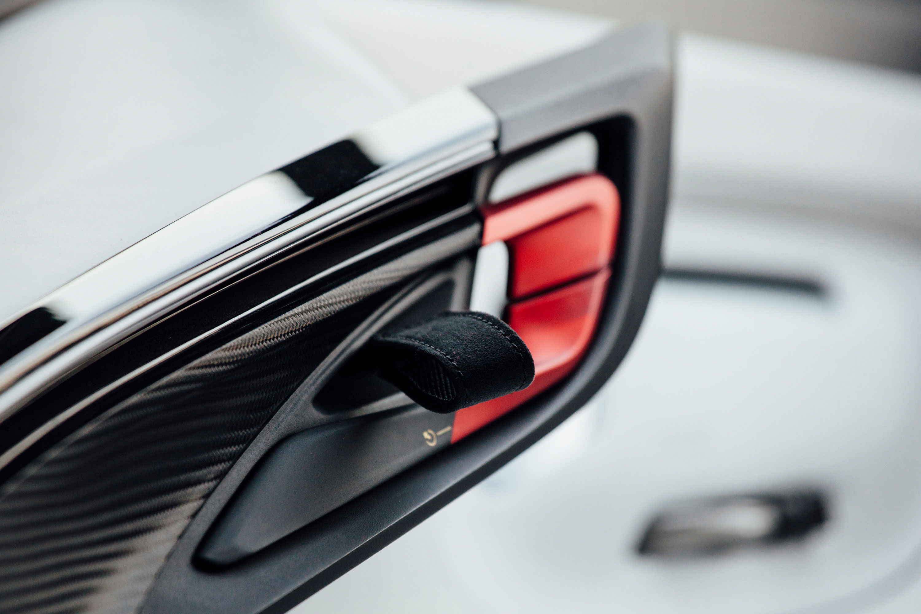 FF ZERO 1 | 一部汇集众多概念的电动车 | Faraday Future