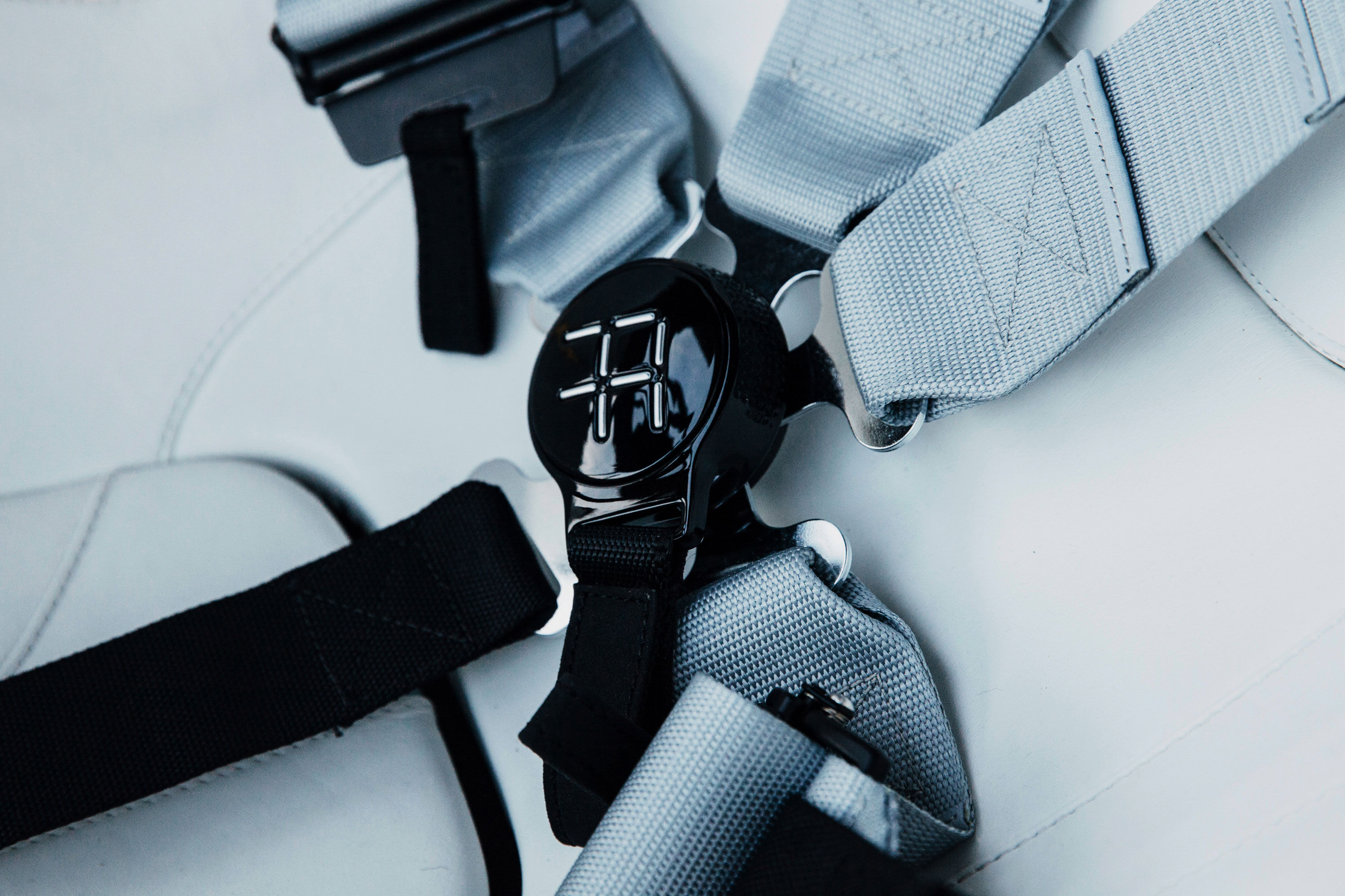 FF ZERO 1 | 一部汇集众多概念的电动车 | Faraday Future